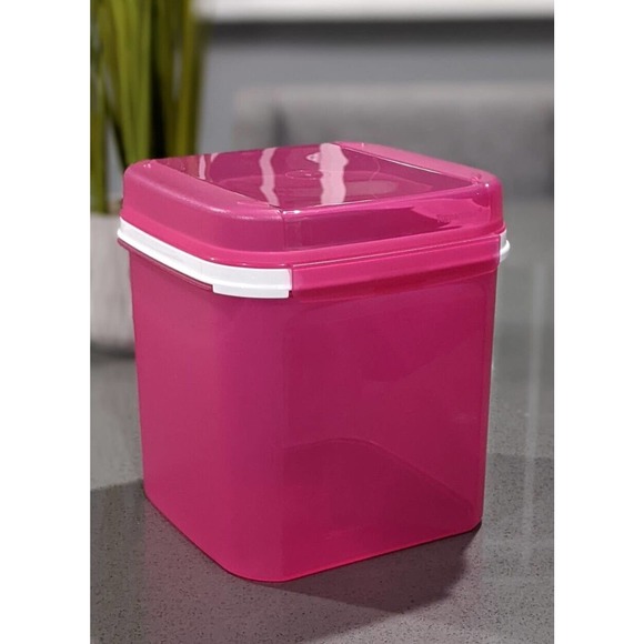 Tupperware | Dining | Tupperware Modular Mates Signature Line Flip Top ...